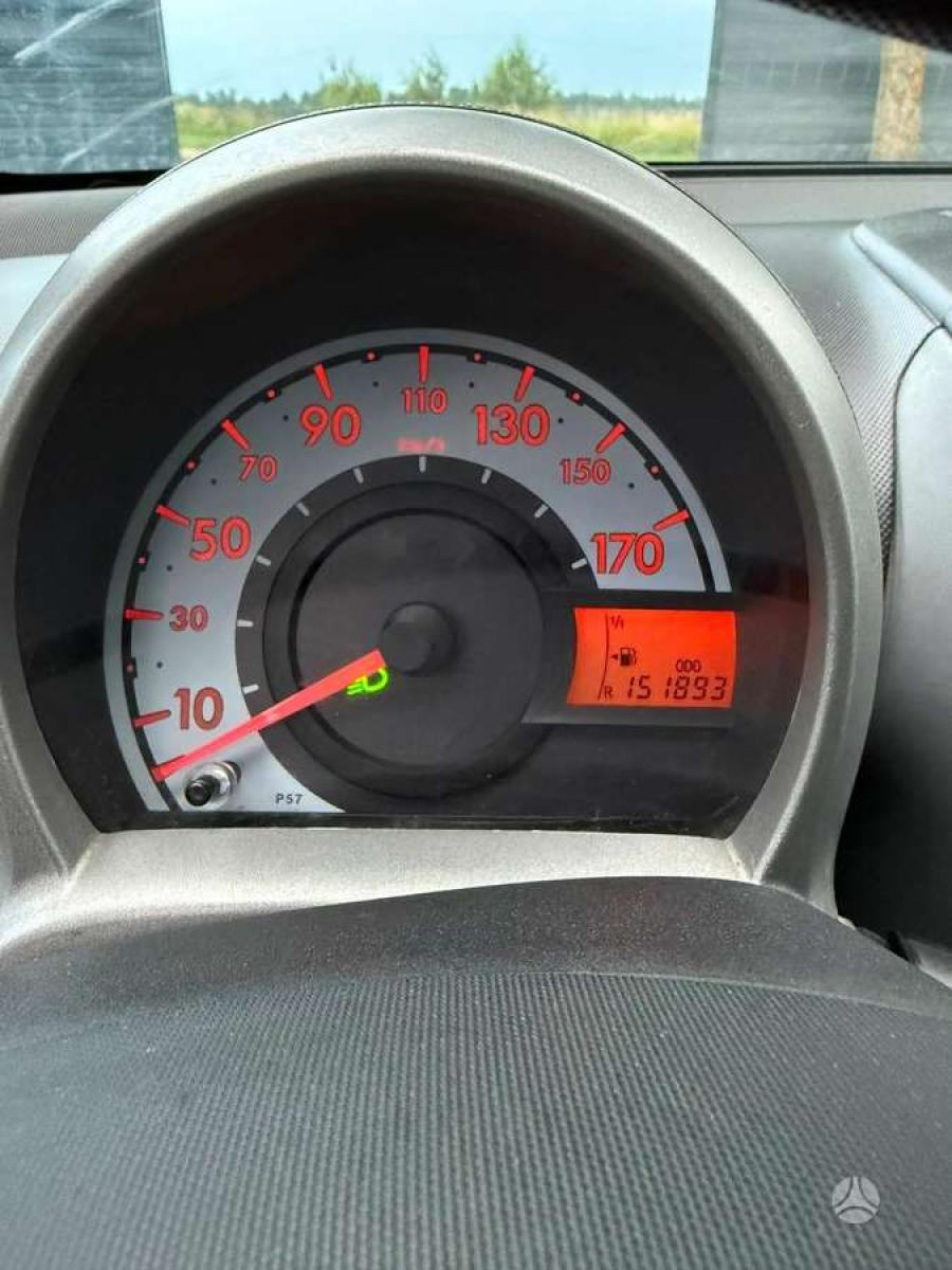 Синий Пежо 107 2008 в Каунас, объемом двигателя 1.00 л и пробегом 152 тыс. км за 800 €, фото 9 на AUTOMOTO.COM.LV