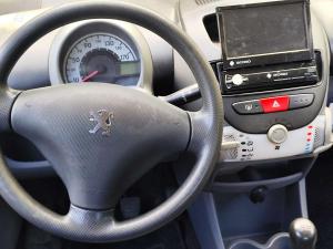 Синий Пежо 107 2009 в Вильнюс, объемом двигателя 1.00 л и пробегом 136 тыс. км за 1699 €, фото 16 на AUTOMOTO.COM.LV