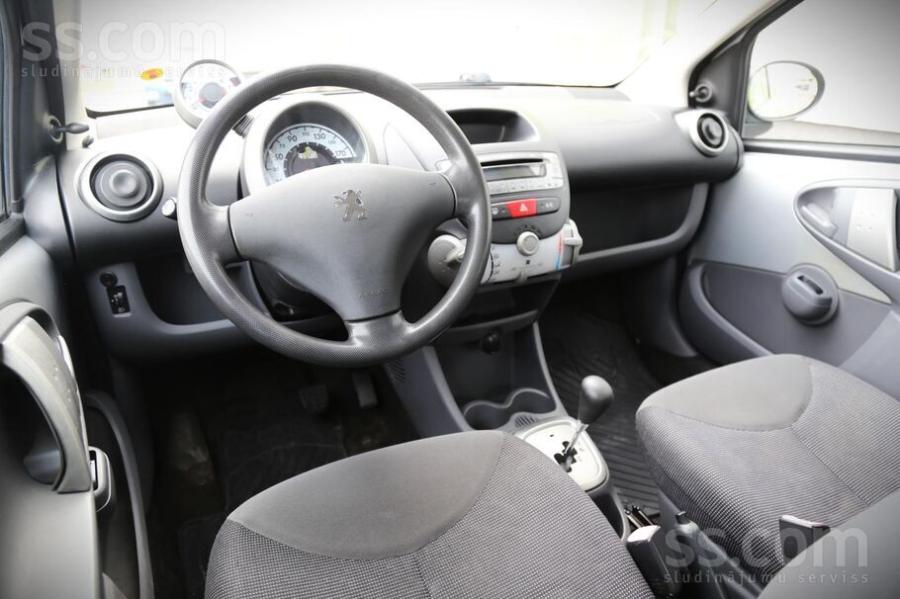 Pelēks Peugeot 107 2006 Rīga, ar dzinēja tilpumu 1.00 L un nobraukumu 259 tūkst. km par 1095 €, foto 8 vietnē AUTOMOTO.COM.LV