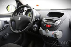 Pelēks Peugeot 107 2006 Rīga, ar dzinēja tilpumu 1.00 L un nobraukumu 259 tūkst. km par 1095 €, foto 11 vietnē AUTOMOTO.COM.LV
