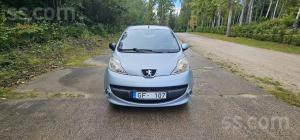 Peugeot 107 2006 in Ogre on AUTOMOTO.COM.LV Grey Peugeot 107 2006 in Ogre, with an engine capacity of 1.00 L and mileage of 267 thousand km for 550 €, photo 1 on AUTOMOTO.COM.LV