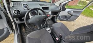 Grey Peugeot 107 2006 in Ogre, with an engine capacity of 1.00 L and mileage of 267 thousand km for 550 €, photo 11 on AUTOMOTO.COM.LV