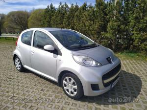 Grey Peugeot 107 2011 in Tallinn, with an engine capacity of 1.00 L and mileage of 161 thousand km for 2000 €, photo  on AUTOMOTO.COM.LV