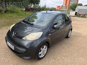 Серый Пежо 107 2008 в Рига, объемом двигателя 1.00 л и пробегом 150 тыс. км за 950 €, фото  на AUTOMOTO.COM.LV
