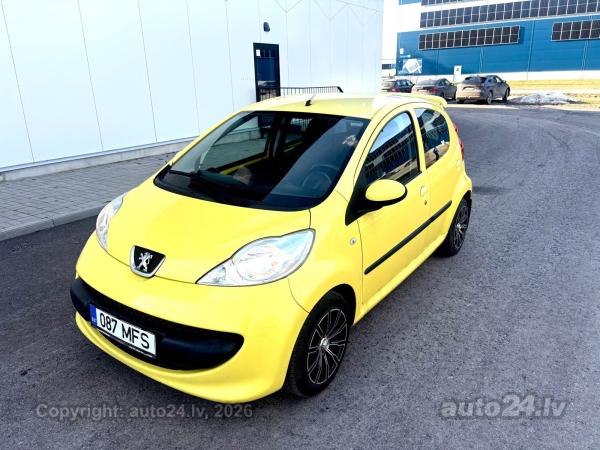 Peugeot 107 2006 in Tallinn, with an engine capacity of 1.00 L and mileage of 156 thousand km for 1599 €, photo 1 on AUTOMOTO.COM.LV