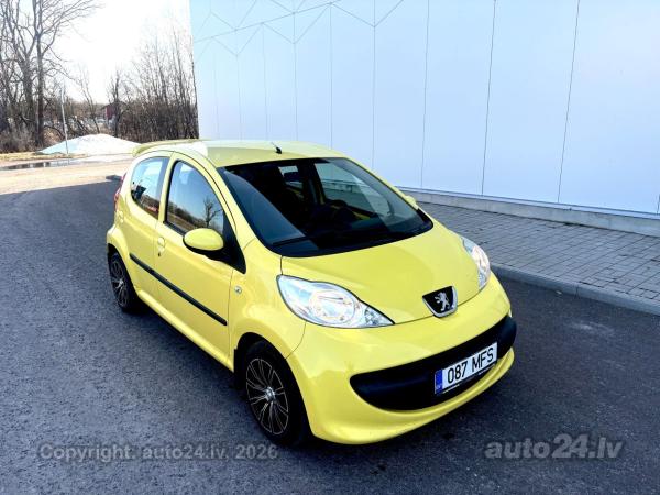 Peugeot 107 2006 in Tallinn, with an engine capacity of 1.00 L and mileage of 156 thousand km for 1599 €, photo 3 on AUTOMOTO.COM.LV