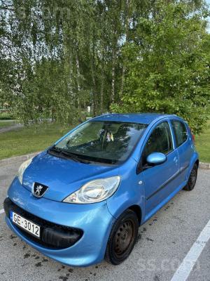Peugeot 107 2006 Rīga, ar dzinēja tilpumu 1.00 L un nobraukumu 160 tūkst. km par 1500 €, foto  vietnē AUTOMOTO.COM.LV