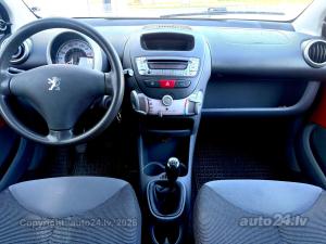 Peugeot 107 2007 in Tallinn, with an engine capacity of 1.00 L and mileage of 198 thousand km for 1699 €, photo 8 on AUTOMOTO.COM.LV