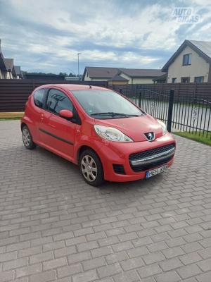 Peugeot 107 2010 in Klaipeda, with an engine capacity of 1.00 L and mileage of 124 thousand km for 950 €, photo 4 on AUTOMOTO.COM.LV