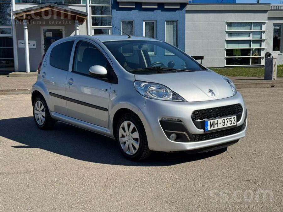 Peugeot 107 2013 Rīga, ar dzinēja tilpumu 1.00 L un nobraukumu 0 tūkst. km par 2999 €, foto 8 vietnē AUTOMOTO.COM.LV