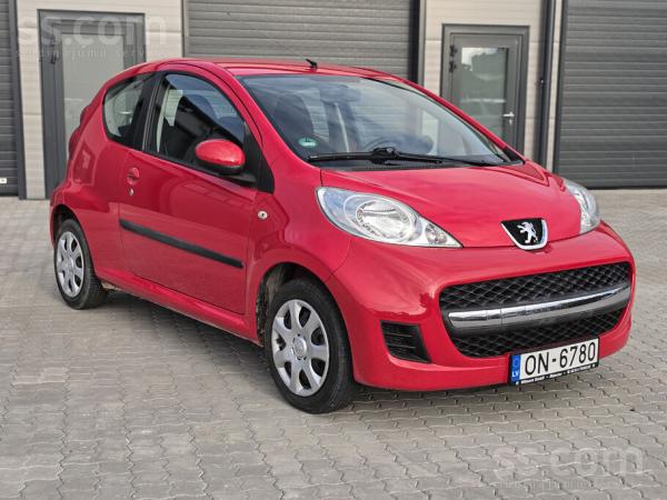 Peugeot 107 2010 Liepāja vietnē Sarkans Peugeot 107 2010 Liepāja, ar dzinēja tilpumu 1.00 L un nobraukumu 68 tūkst. km par 2990 €, foto 5 vietnē AUTOMOTO.COM.LV