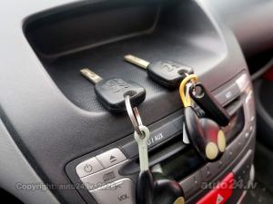 Red Peugeot 107 2006 in Tartu, with an engine capacity of 1.00 L and mileage of 210 thousand km for 950 €, photo 9 on AUTOMOTO.COM.LV