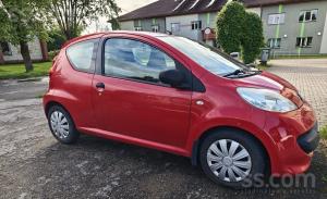 Sarkans Peugeot 107 2007 Jelgava, ar dzinēja tilpumu 1.00 L un nobraukumu 119 tūkst. km par 1100 €, foto 3 vietnē AUTOMOTO.COM.LV