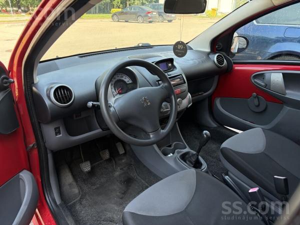 Красный Пежо 107 2007 в Елгава, объемом двигателя 1.00 л и пробегом 119 тыс. км за 1250 €, фото 5 на AUTOMOTO.COM.LV