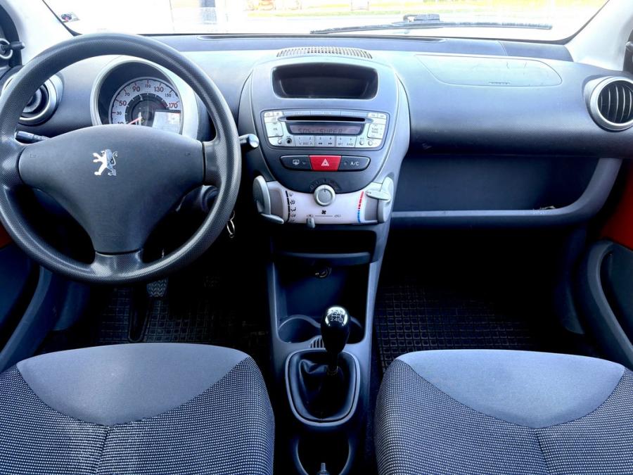 Красный Пежо 107 2007 в Таллин, объемом двигателя 1.00 л и пробегом 196 тыс. км за 1499 €, фото 21 на AUTOMOTO.COM.LV