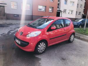 Red Peugeot 107 2008 in Klaipeda, with an engine capacity of 1.40 L and mileage of 81 thousand km for 1100 €, photo 3 on AUTOMOTO.COM.LV