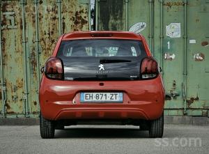 Sarkans Peugeot 108 2016 Jelgava, ar dzinēja tilpumu 1.20 L un nobraukumu 135 tūkst. km par 5290 €, foto 7 vietnē AUTOMOTO.COM.LV