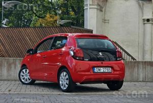 Red Peugeot 108 2016 in Jelgava, with an engine capacity of 1.20 L and mileage of 135 thousand km for 4000 €, photo 7 on AUTOMOTO.COM.LV