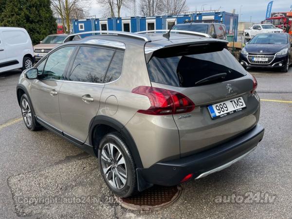 Beige Peugeot 2008 2017 in Tartu, with an engine capacity of 1.20 L and mileage of 86 thousand km for 9900 €, photo 4 on AUTOMOTO.COM.LV