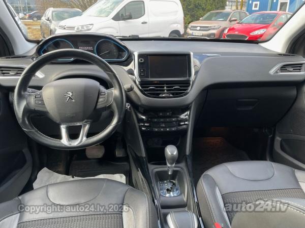 Beige Peugeot 2008 2017 in Tartu, with an engine capacity of 1.20 L and mileage of 86 thousand km for 9900 €, photo 9 on AUTOMOTO.COM.LV