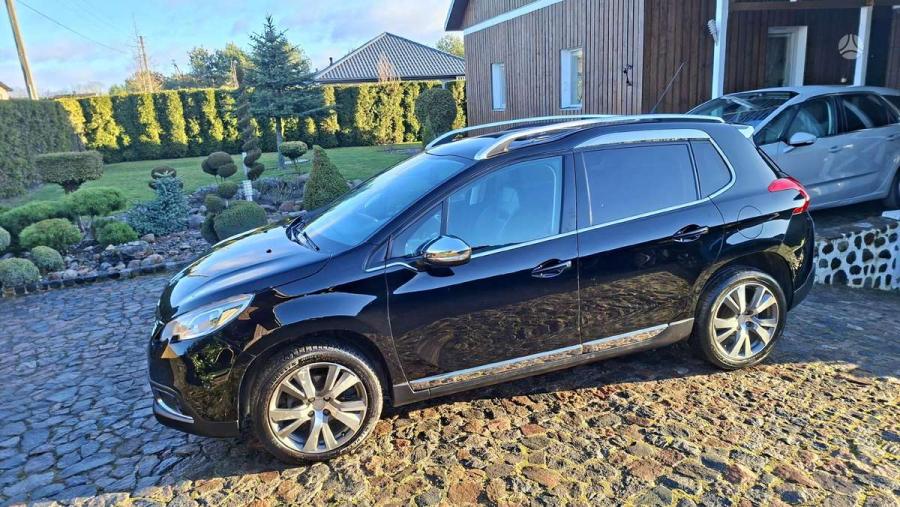 Black Peugeot 2008 2013 in Kaunas, with an engine capacity of 1.56 L and mileage of 196 thousand km for 5350 €, photo 12 on AUTOMOTO.COM.LV