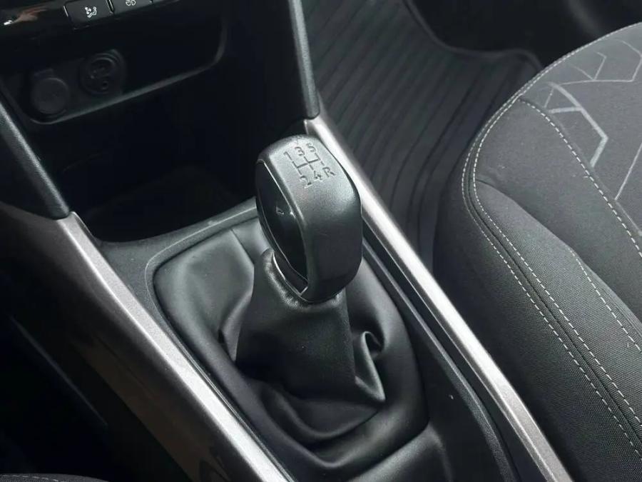 Black Peugeot 2008 2013 in Jelgava, with an engine capacity of 1.20 L and mileage of 142 thousand km for 5350 €, photo 25 on AUTOMOTO.COM.LV