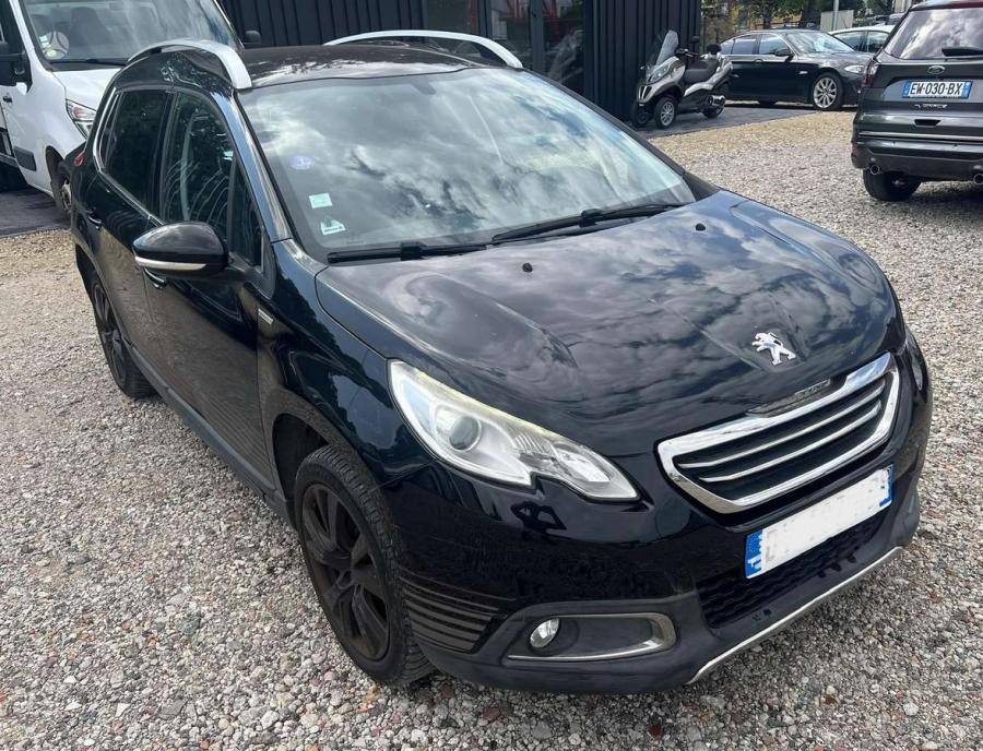Melns Peugeot 2008 2015 Tauragė, ar dzinēja tilpumu 1.20 L un nobraukumu 120 tūkst. km par 3390 €, foto 1 vietnē AUTOMOTO.COM.LV