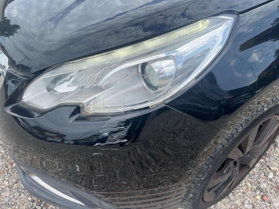 Melns Peugeot 2008 2015 Tauragė, ar dzinēja tilpumu 1.20 L un nobraukumu 120 tūkst. km par 3390 €, foto 21 vietnē AUTOMOTO.COM.LV