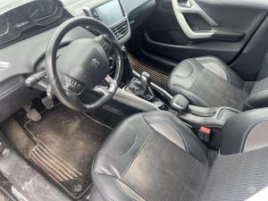 Melns Peugeot 2008 2015 Tauragė, ar dzinēja tilpumu 1.20 L un nobraukumu 120 tūkst. km par 3390 €, foto 24 vietnē AUTOMOTO.COM.LV