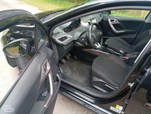 Black Peugeot 2008 2015 in Panevezys, with an engine capacity of 1.20 L and mileage of 145 thousand km for 3650 €, photo 13 on AUTOMOTO.COM.LV