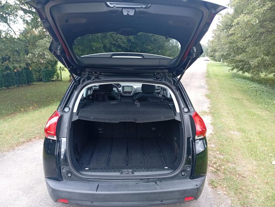 Black Peugeot 2008 2015 in Panevezys, with an engine capacity of 1.20 L and mileage of 145 thousand km for 3650 €, photo 16 on AUTOMOTO.COM.LV