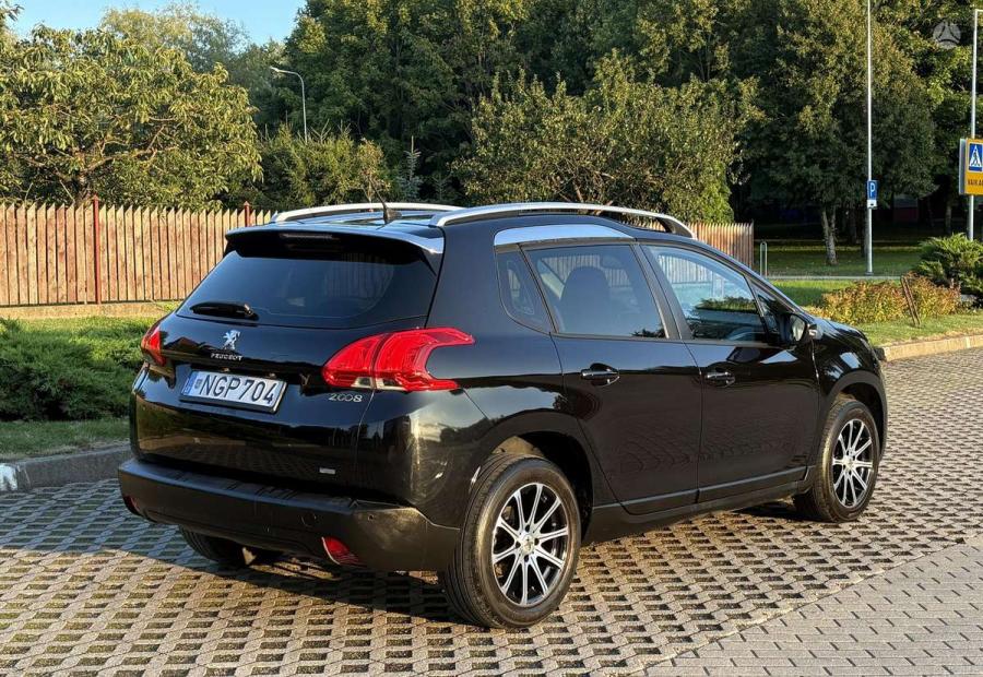 Black Peugeot 2008 2015 in Silale, with an engine capacity of 1.56 L and mileage of 182 thousand km for 4950 €, photo 9 on AUTOMOTO.COM.LV