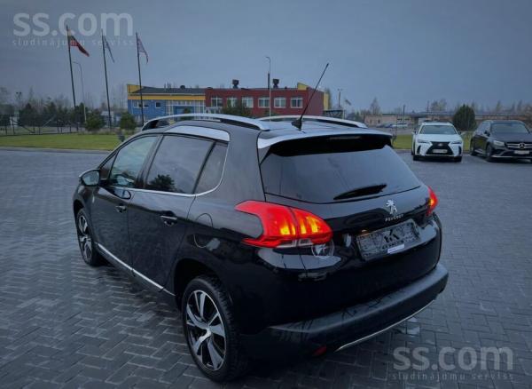 Black Peugeot 2008 2016 in Telschi, with an engine capacity of 1.60 L and mileage of 229 thousand km for 5699 €, photo 4 on AUTOMOTO.COM.LV