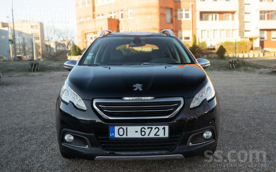 Black Peugeot 2008 2016 in Liepaja, with an engine capacity of 1.20 L and mileage of 162 thousand km for 6400 €, photo 3 on AUTOMOTO.COM.LV