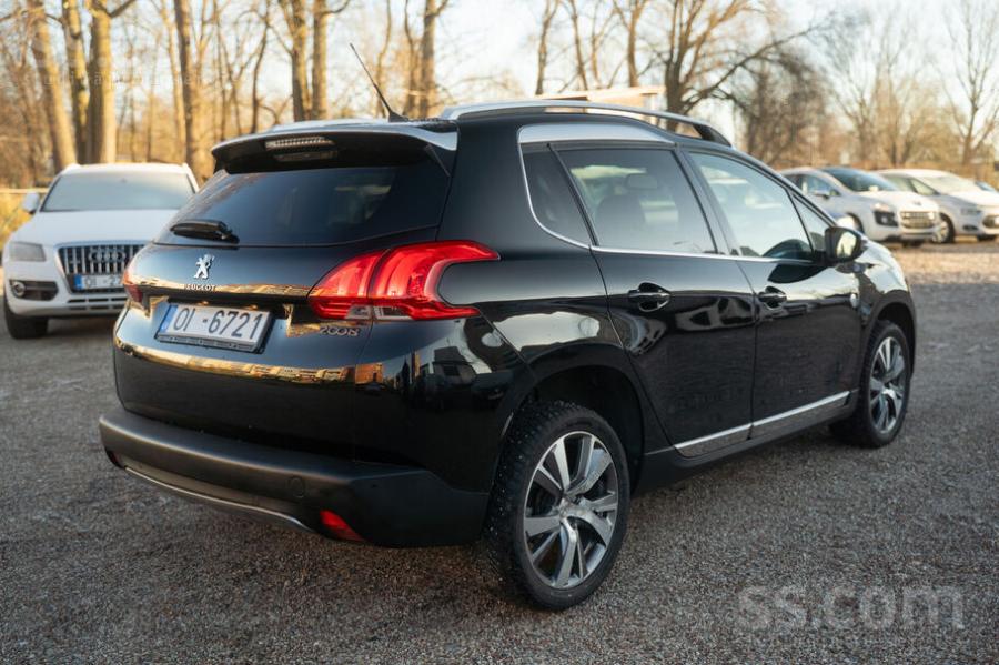 Black Peugeot 2008 2016 in Liepaja, with an engine capacity of 1.20 L and mileage of 162 thousand km for 6400 €, photo 6 on AUTOMOTO.COM.LV