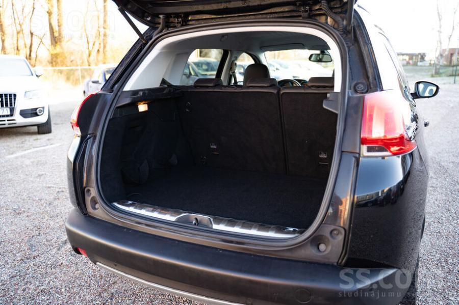 Black Peugeot 2008 2016 in Liepaja, with an engine capacity of 1.20 L and mileage of 162 thousand km for 6400 €, photo 11 on AUTOMOTO.COM.LV