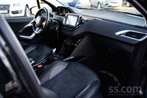 Black Peugeot 2008 2016 in Liepaja, with an engine capacity of 1.20 L and mileage of 162 thousand km for 6400 €, photo 16 on AUTOMOTO.COM.LV