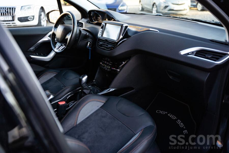 Black Peugeot 2008 2016 in Liepaja, with an engine capacity of 1.20 L and mileage of 162 thousand km for 6400 €, photo 16 on AUTOMOTO.COM.LV