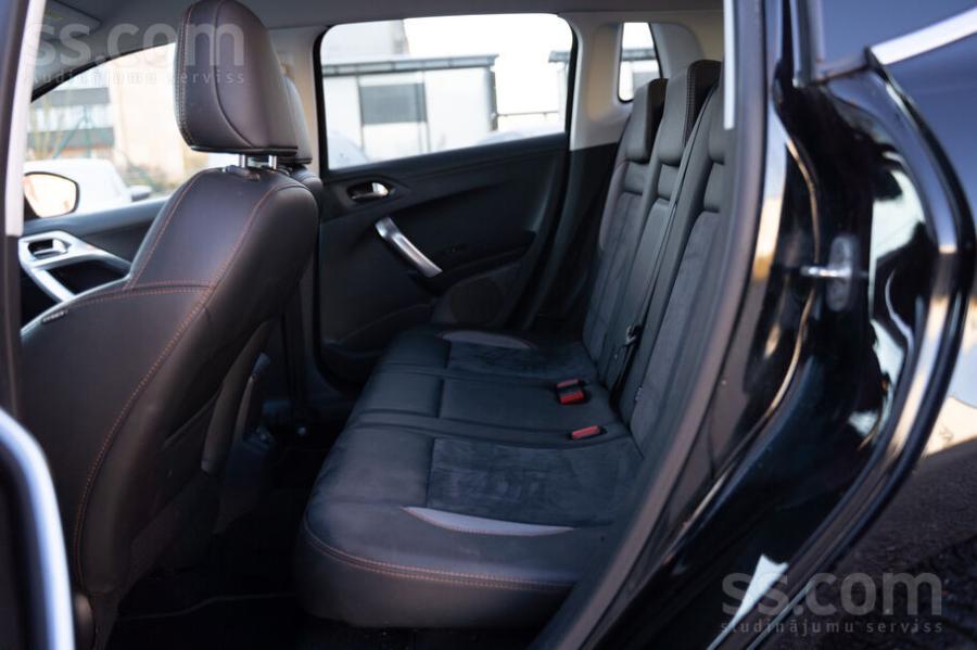 Black Peugeot 2008 2016 in Liepaja, with an engine capacity of 1.20 L and mileage of 162 thousand km for 6400 €, photo 19 on AUTOMOTO.COM.LV