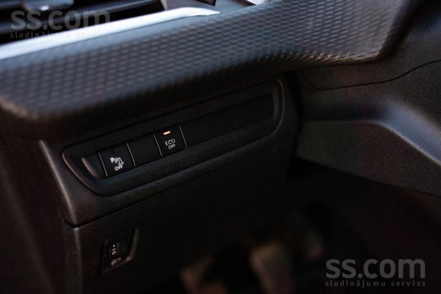 Black Peugeot 2008 2016 in Liepaja, with an engine capacity of 1.20 L and mileage of 162 thousand km for 6400 €, photo 21 on AUTOMOTO.COM.LV