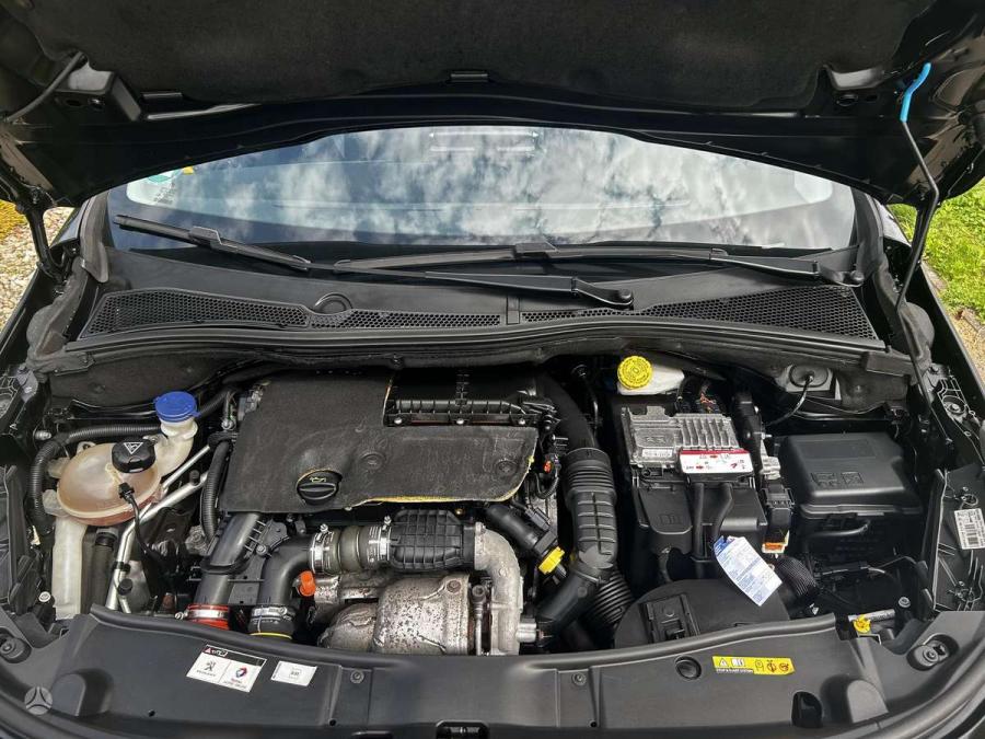 Black Peugeot 2008 2016 in Kupiskis, with an engine capacity of 1.56 L and mileage of 199 thousand km for 4200 €, photo 7 on AUTOMOTO.COM.LV