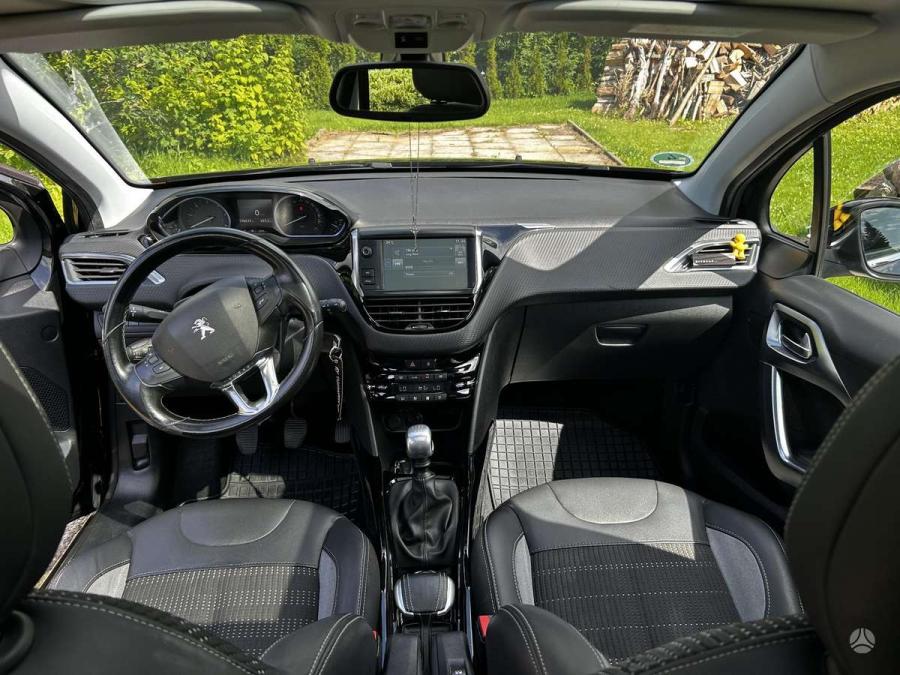 Black Peugeot 2008 2016 in Kupiskis, with an engine capacity of 1.56 L and mileage of 199 thousand km for 4200 €, photo 8 on AUTOMOTO.COM.LV