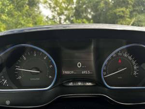 Black Peugeot 2008 2016 in Kupiskis, with an engine capacity of 1.56 L and mileage of 199 thousand km for 4200 €, photo 10 on AUTOMOTO.COM.LV