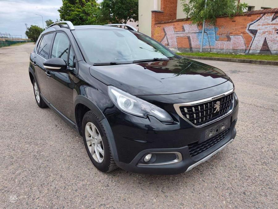 Black Peugeot 2008 2016 in Siauliai, with an engine capacity of 1.60 L and mileage of 216 thousand km for 5700 €, photo 4 on AUTOMOTO.COM.LV