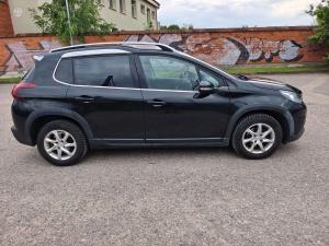 Black Peugeot 2008 2016 in Siauliai, with an engine capacity of 1.60 L and mileage of 216 thousand km for 5700 €, photo 8 on AUTOMOTO.COM.LV