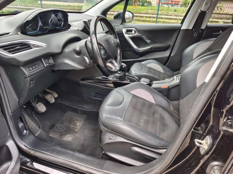 Black Peugeot 2008 2016 in Siauliai, with an engine capacity of 1.60 L and mileage of 216 thousand km for 5700 €, photo 13 on AUTOMOTO.COM.LV