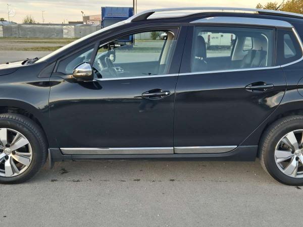 Black Peugeot 2008 2016 in Siauliai, with an engine capacity of 1.20 L and mileage of 145 thousand km for 5350 €, photo 3 on AUTOMOTO.COM.LV
