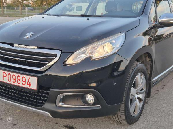 Black Peugeot 2008 2016 in Siauliai, with an engine capacity of 1.20 L and mileage of 145 thousand km for 5350 €, photo 4 on AUTOMOTO.COM.LV