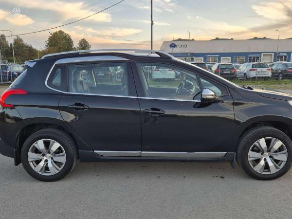 Black Peugeot 2008 2016 in Siauliai, with an engine capacity of 1.20 L and mileage of 145 thousand km for 5350 €, photo 7 on AUTOMOTO.COM.LV