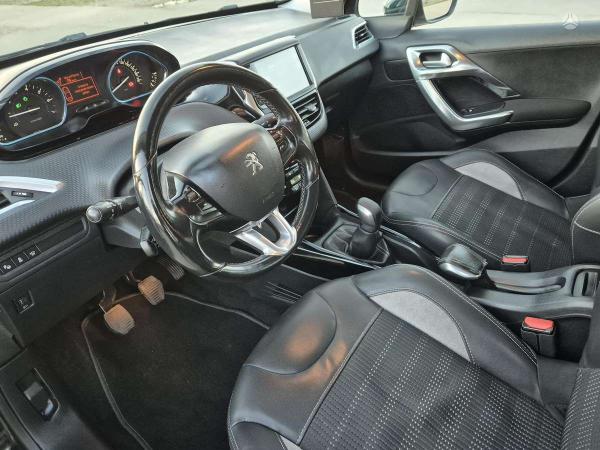 Black Peugeot 2008 2016 in Siauliai, with an engine capacity of 1.20 L and mileage of 145 thousand km for 5350 €, photo 9 on AUTOMOTO.COM.LV